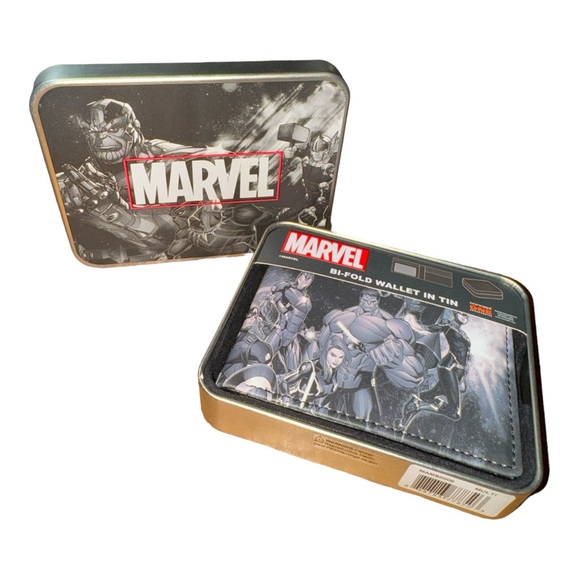Marvel | Other | Marvel Comics Avengers Bifold Wallet In Limited ...